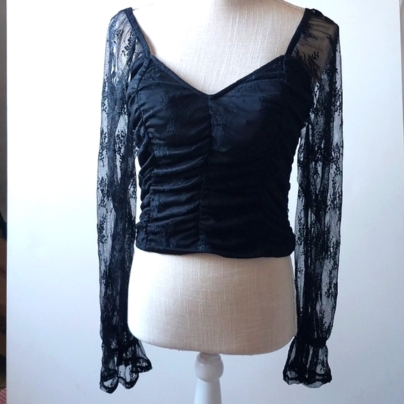 Oak & Trellises | Tops | Oak Trellis Crop Top Victorian Puff Sleeved In ...